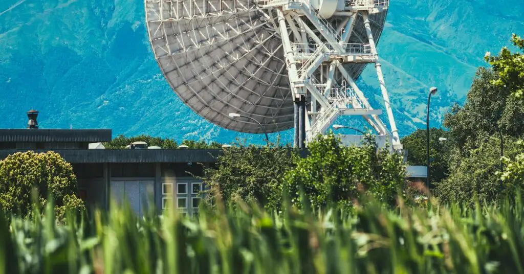 talk to a brick wall: Idiom Meaning and Origin - The Village Idiom