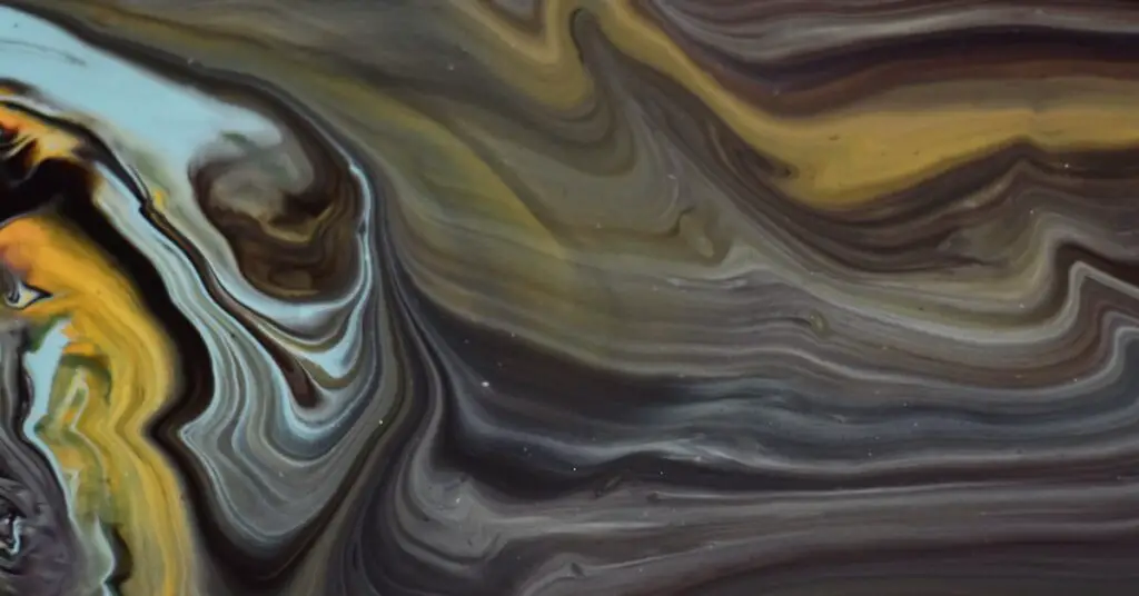 bee in one's bonnet: Idiom Meaning and Origin - The Village Idiom