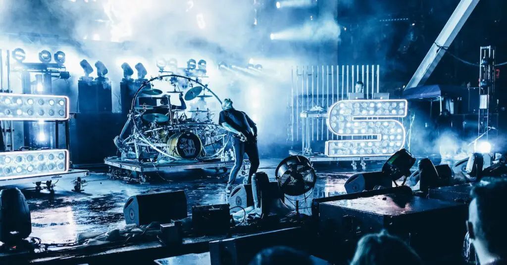 make the grade: Idiom Meaning and Origin - The Village Idiom