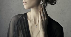 lay it on thick: Idiom Meaning and Origin - The Village Idiom