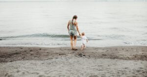 deadbeat dad: Idiom Meaning and Origin - The Village Idiom