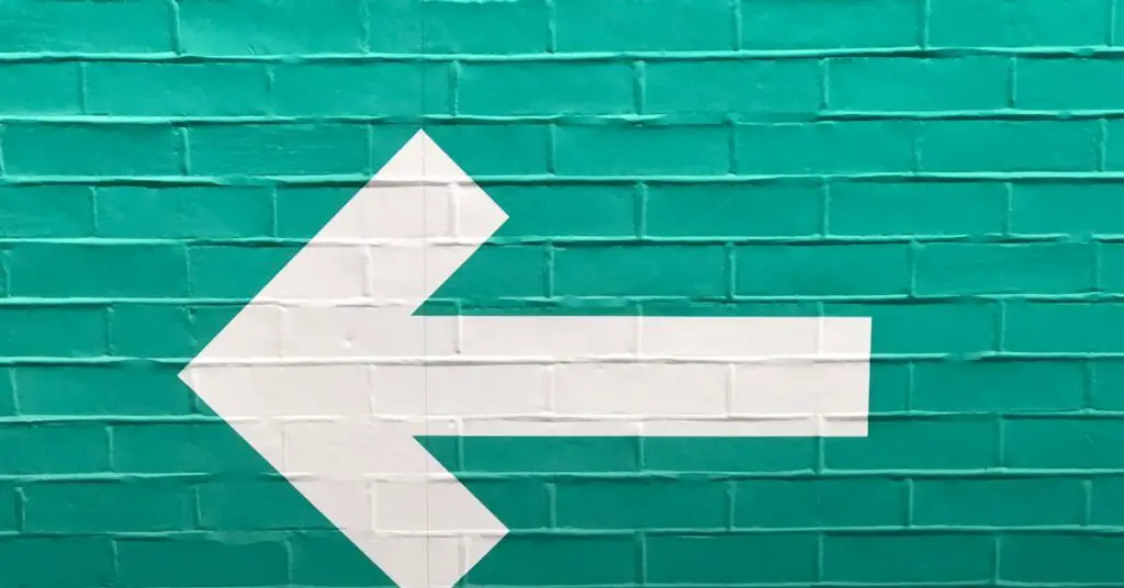 left-handed compliment: Idiom Meaning and Origin - The Village Idiom