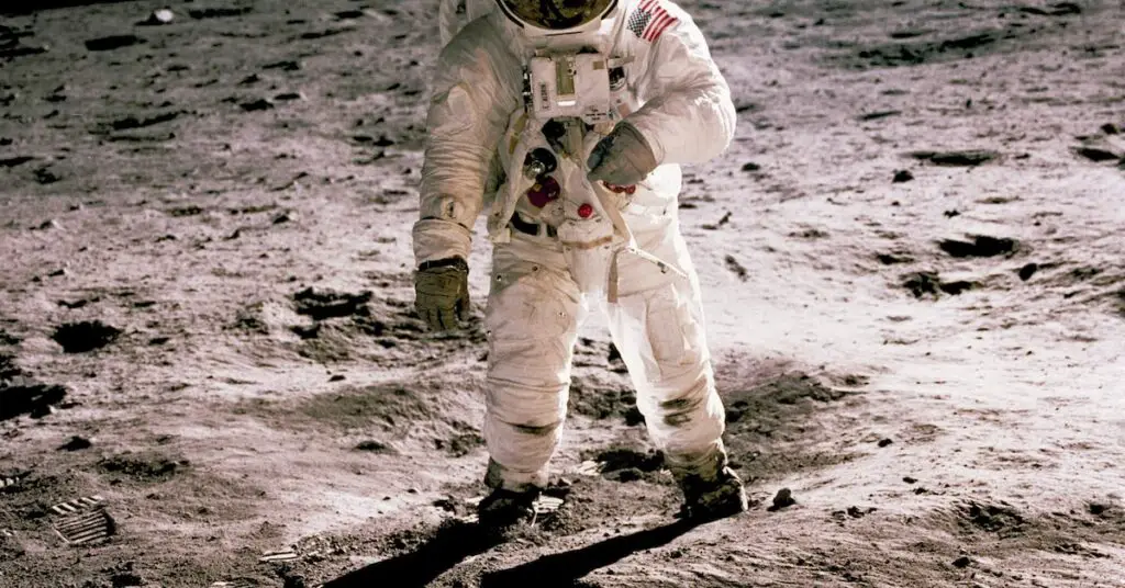 back in the day: Idiom Meaning and Origin - The Village Idiom