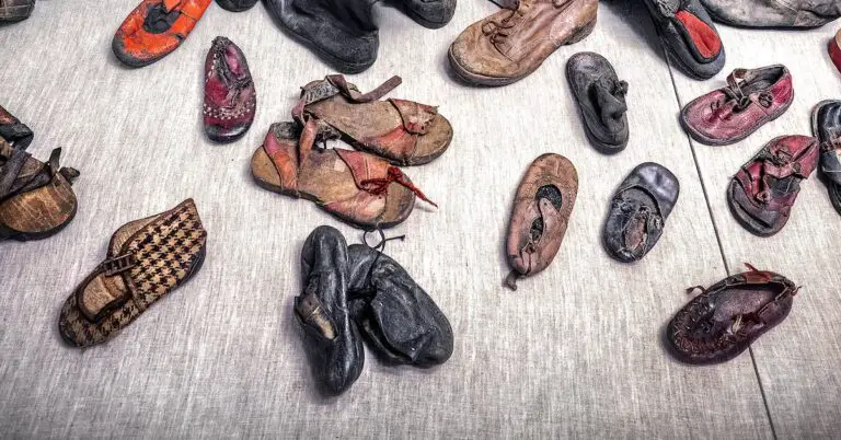 days of yore: Idiom Meaning and Origin - The Village Idiom