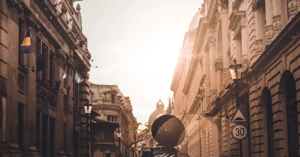 put someone's back up: Idiom Meaning and Origin - The Village Idiom