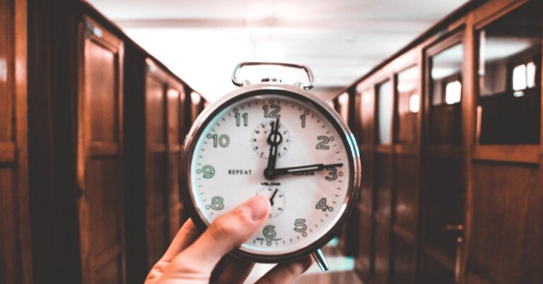 take one day at a time: Idiom Meaning and Origin - The Village Idiom