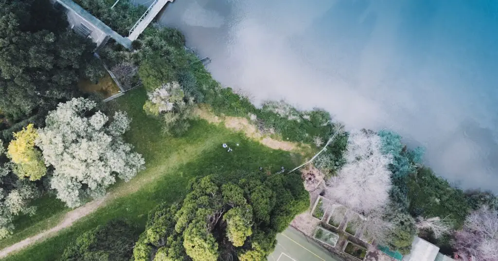 topple over: Idiom Meaning and Origin - The Village Idiom